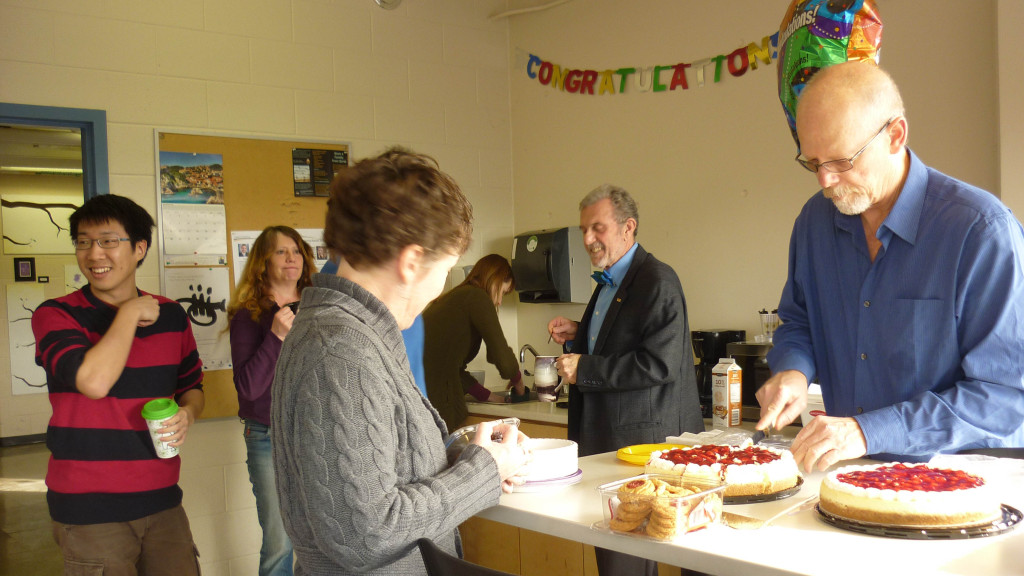 Agnes Benidickson Tricolour Award for Eric Rapos > Queen's School of ...