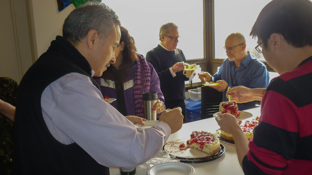 Agnes Benidickson Tricolour Award for Eric Rapos > Queen's School of ...