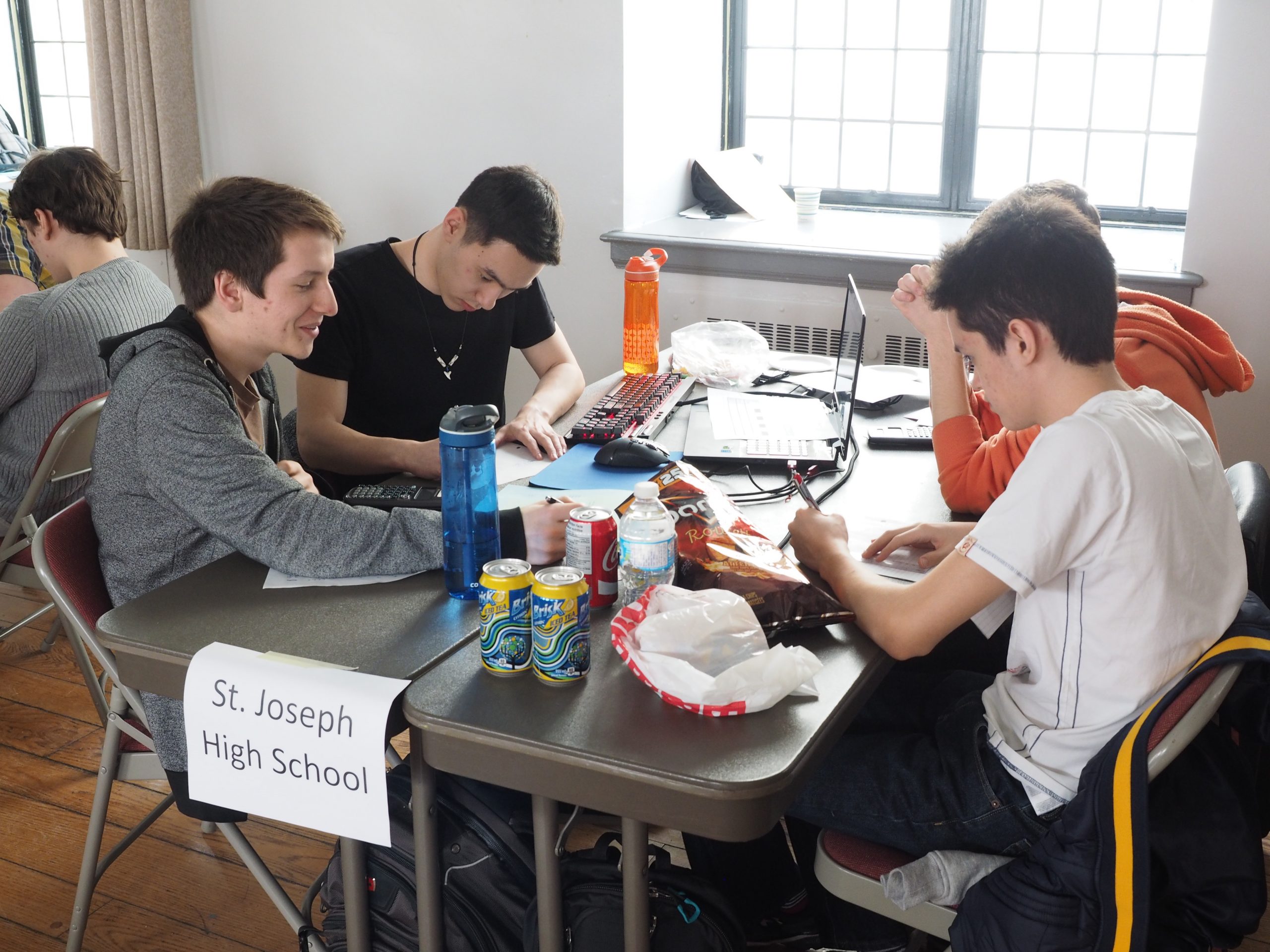 2017 ECOO and QSC East Regional High School Programming Contest > Queen ...