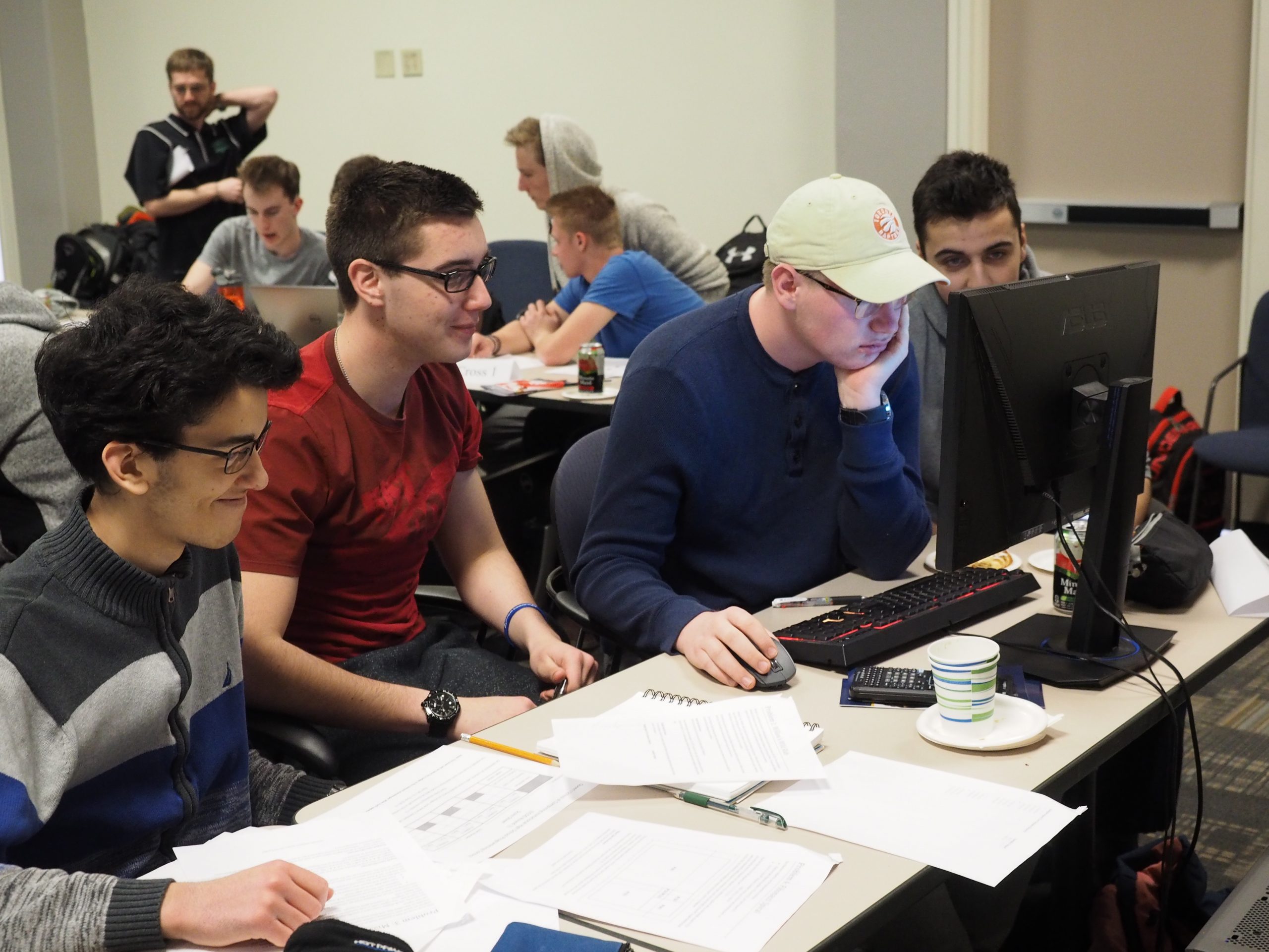 2018 Invitational High School Programming Contest > Queen's School of ...