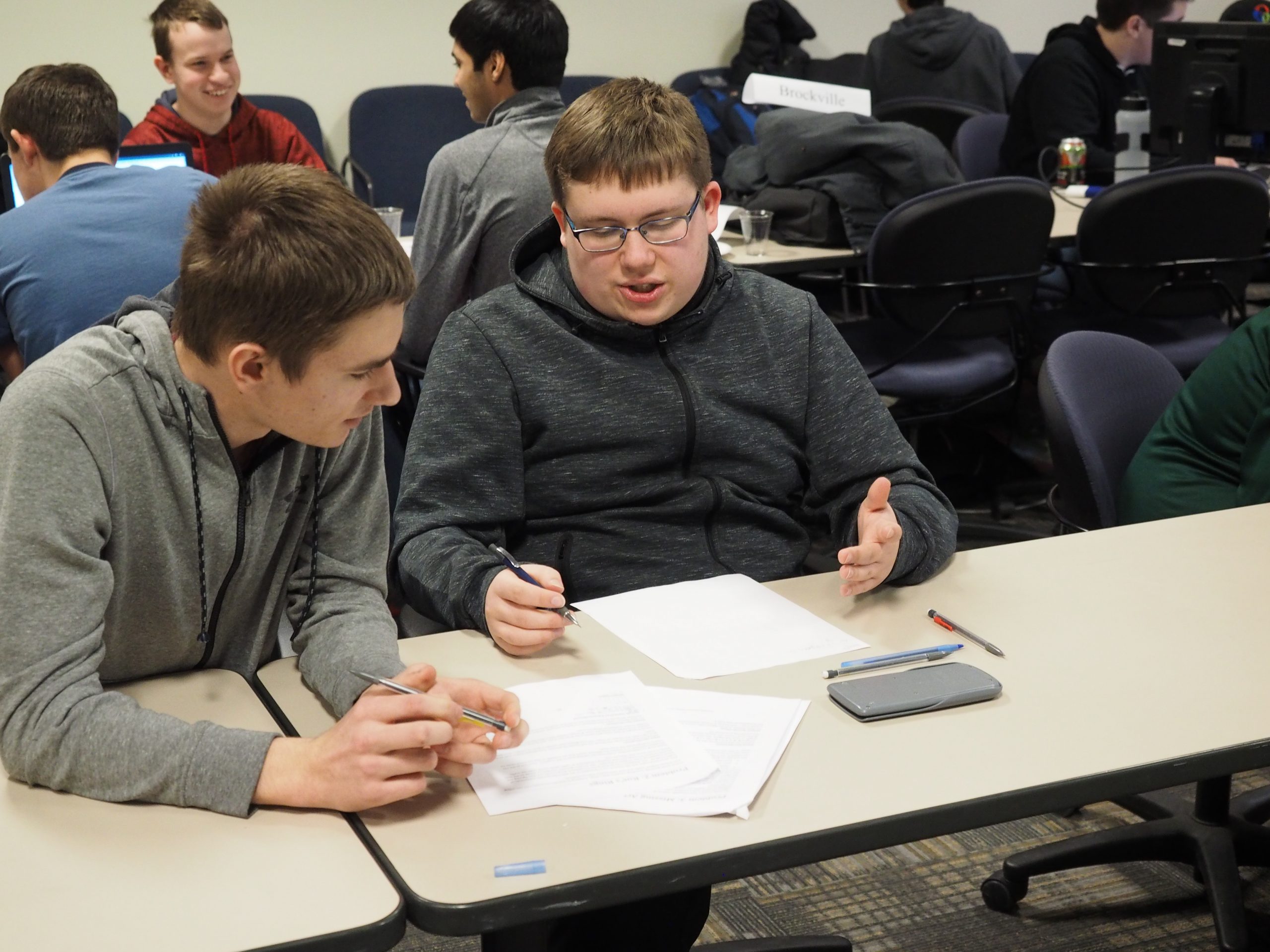 2018 Invitational High School Programming Contest > Queen's School of ...