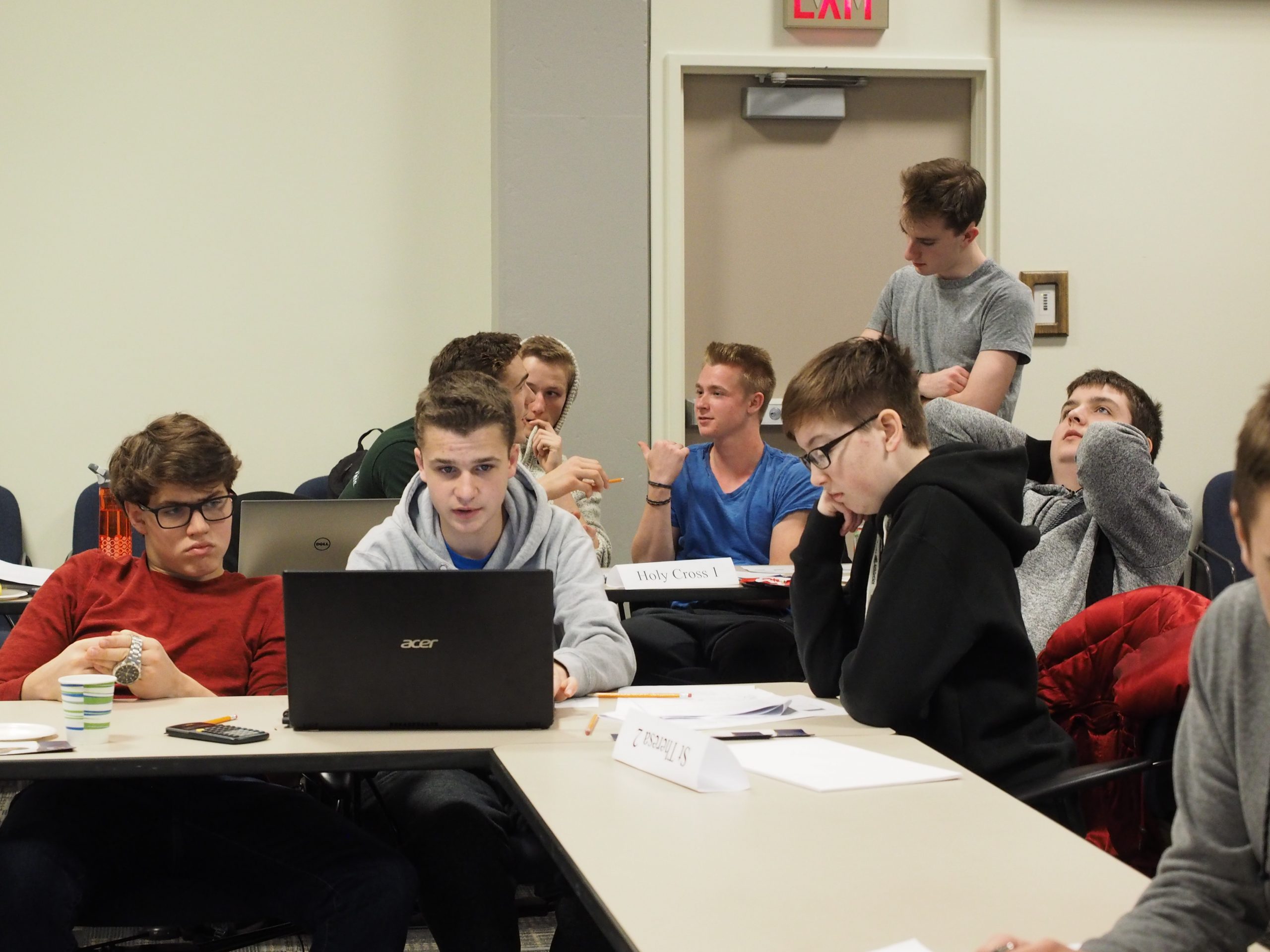 2018 Invitational High School Programming Contest > Queen's School of ...