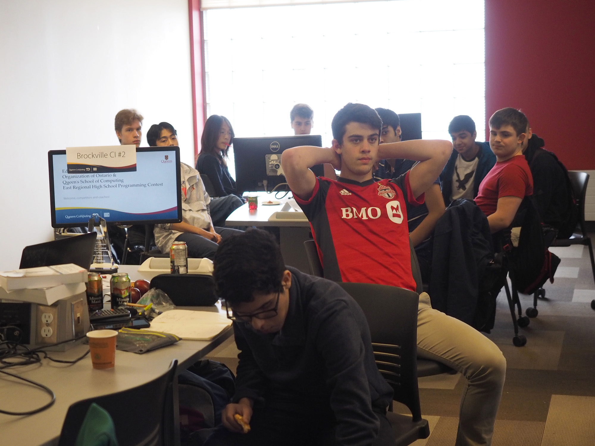 ECOO and QSC East Regional High School Programming Contest 2019 > Queen ...